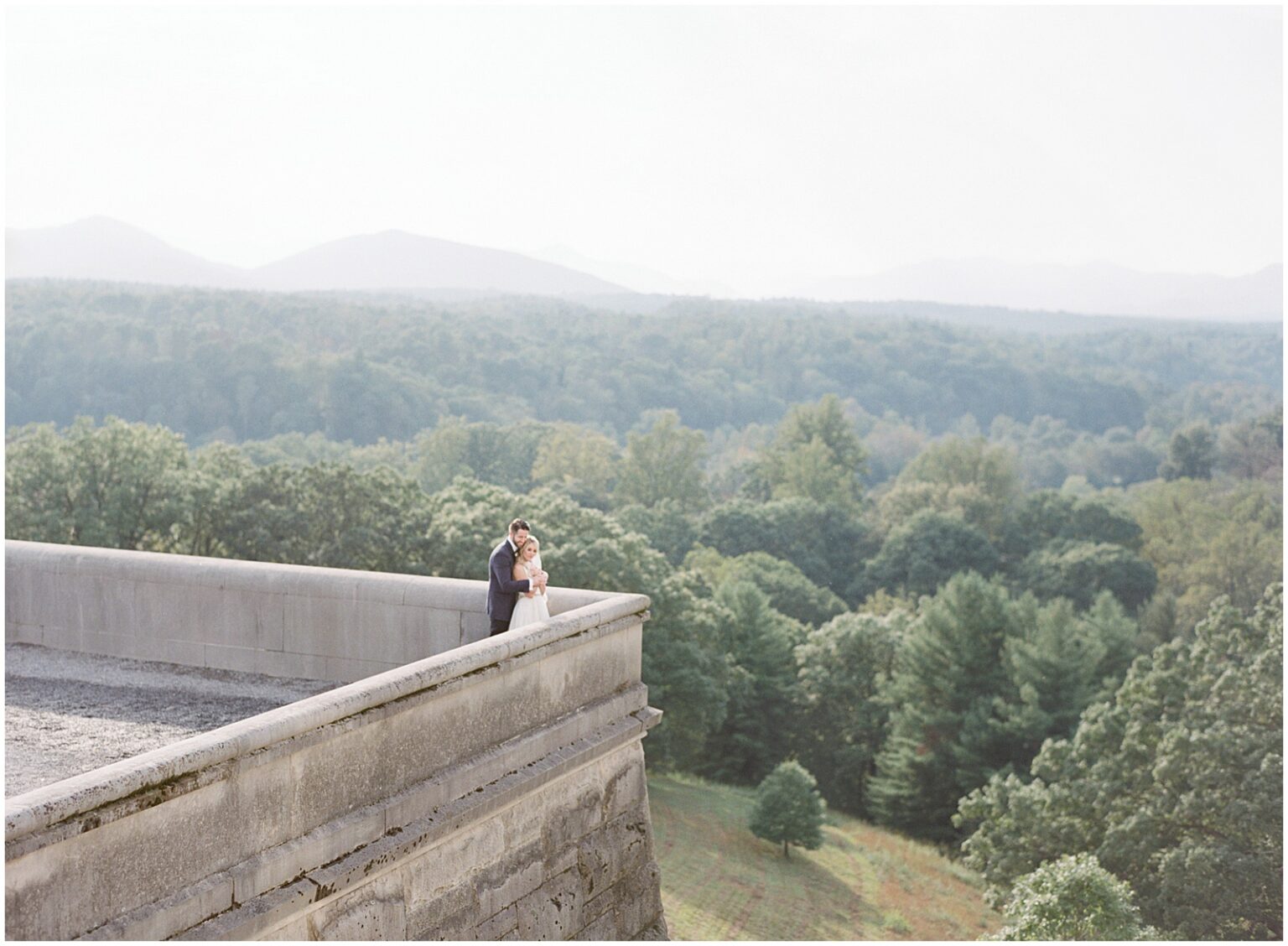 10 Easy Wedding Photography Poses | cheyenneschultzphotography.com