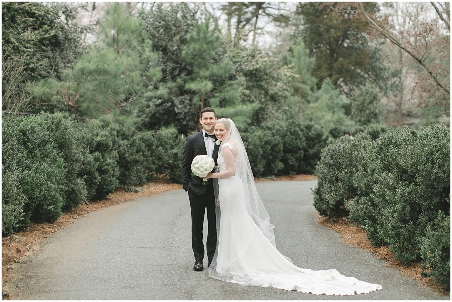 10 Easy Wedding Photography Poses | cheyenneschultzphotography.com